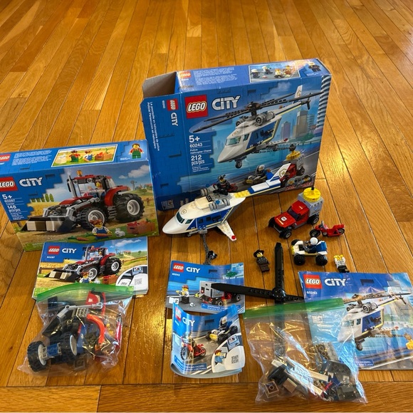 Lego Toys 2 Building Sets Of Lego City 6287 Tractor 60243 Police